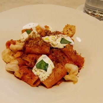 LALA - Updated October 2025 - 217 Photos & 65 Reviews - 1000 The Mall ...