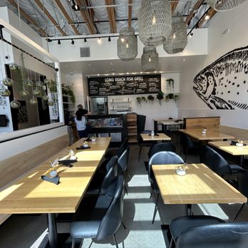 LONG BEACH FISH GRILL - Updated June 2025 - 143 Photos & 69 Reviews ...