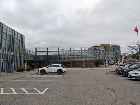 BURNHAMTHORPE BRANCH LIBRARY - Updated October 2025 - 33 Photos - 3650 ...