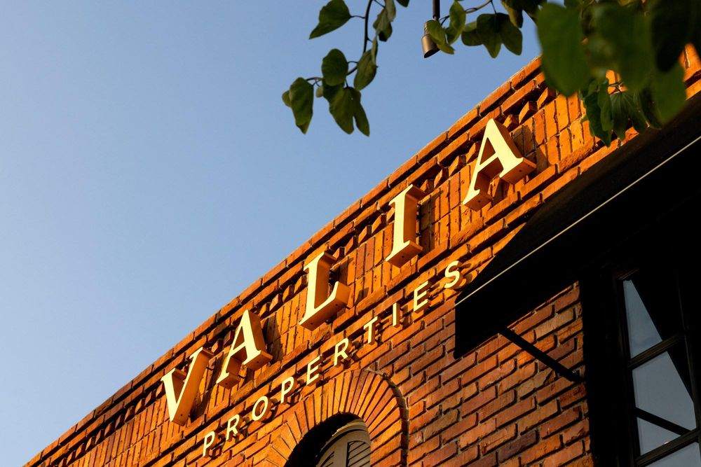 VALIA PROPERTIES - Updated September 2025 - 2720 E Coast Hwy, Corona ...