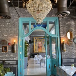 YUCA 105 - Updated October 2025 - 640 Photos & 434 Reviews - 1555 ...