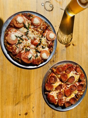 AVIATOR PIZZA & DRAFTHOUSE - 143 Photos & 258 Reviews - 18810 Hwy 290 E ...