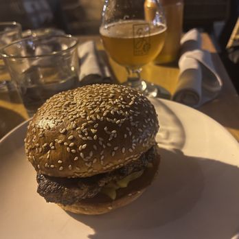 YELLOWBELLY - 1157 Photos & 496 Reviews - 4659 Lindell Blvd, St. Louis ...