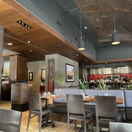 CHOLON MODERN ASIAN - DOWNTOWN - Updated January 2026 - 1935 Photos ...