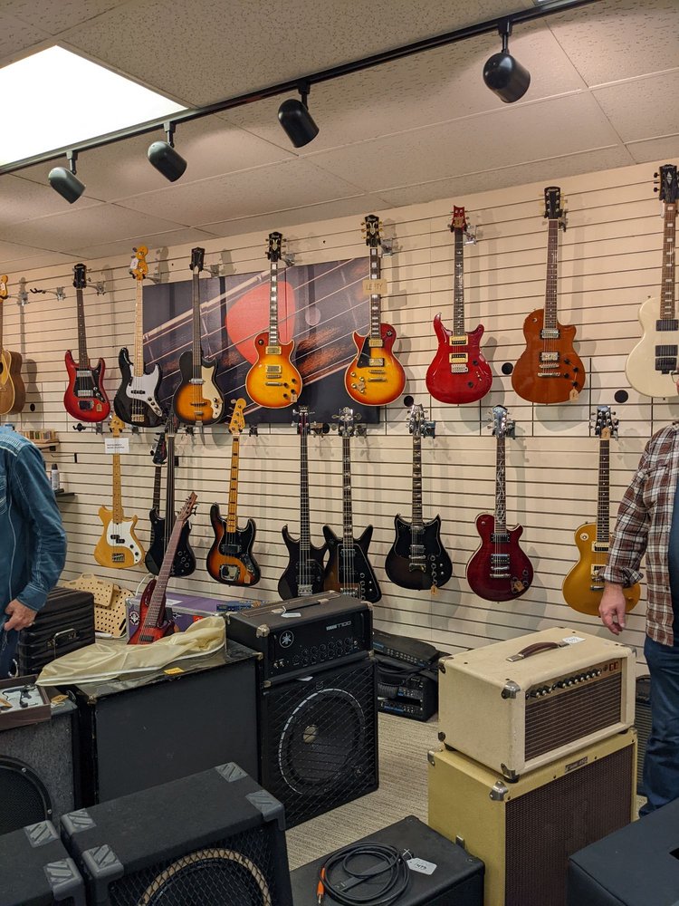 SHOALS GUITAR BOUTIQUE - Updated November 2025 - 25 Photos - 511 ...