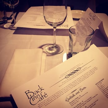 BLUFF VIEW INN - Updated June 2025 - 52 Photos & 20 Reviews - 411 E 2nd ...