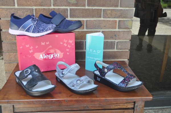 AKERMAN’S SHOES - Updated January 2026 - 1613 N Alpine Rd, Rockford ...