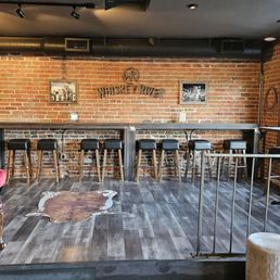 WHISKEY RIVER TAVERN - Updated July 2025 - 210 Photos & 129 Reviews ...