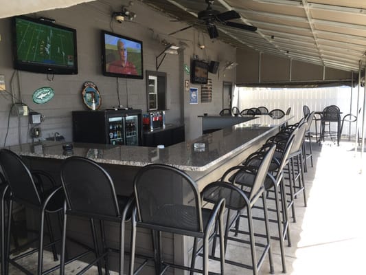 SHAKERS BAR & GRILL - 65 Photos & 32 Reviews - 4520 Belmont Ave ...