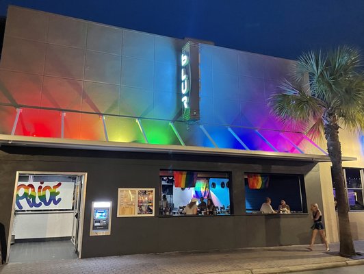 BLUR NIGHTCLUB - Updated June 2025 - 40 Photos & 74 Reviews - 325 Main ...