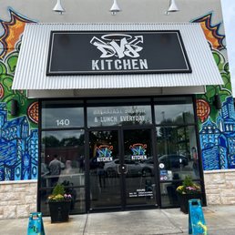 DV8 KITCHEN - Updated December 2025 - 807 Photos & 846 Reviews - 867 S ...