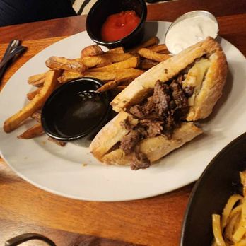 THE STOKIN’ GOAT - Updated December 2024 - 330 Photos & 230 Reviews ...