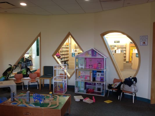 FARMINGDALE PUBLIC LIBRARY - Updated September 2025 - 27 Photos & 18 ...
