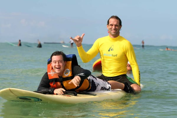 ACCESSURF HAWAII - Updated July 2025 - 30 Photos - Honolulu, Hawaii ...