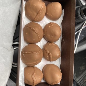 SUZIN L CHOCOLATIER - Updated December 2025 - 19 Photos & 23 Reviews ...