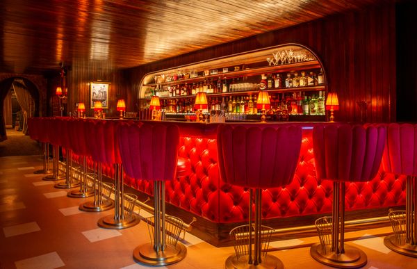 THE RED FOX - Updated September 2025 - 124 Photos & 74 Reviews - 326 ...