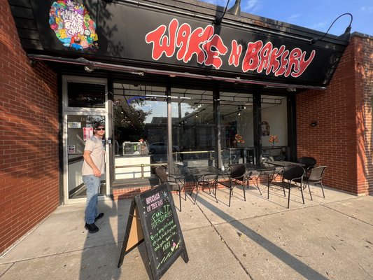 WAKE N BAKERY - 21 Photos & 15 Reviews - 18211 Dixie Hwy, Homewood ...