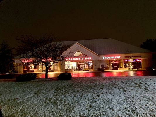 WISCONSIN VISION INC - Updated December 2025 - 17 Reviews - 8225 S 27th ...