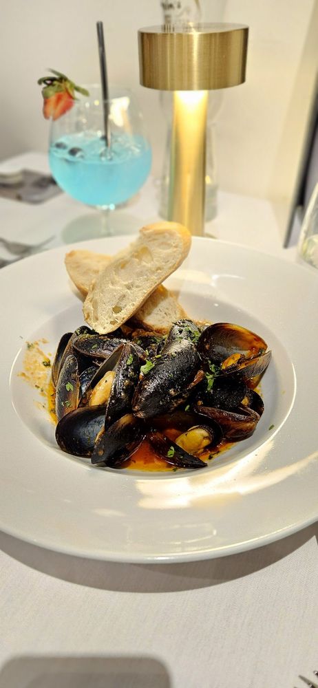 CASTELLO RISTORANTE - Updated December 2025 - 38 Photos & 45 Reviews ...