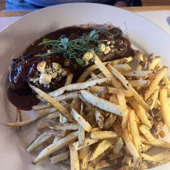 PHILIPPE FRENCH BISTRO - Updated December 2025 - 128 Photos & 152 ...