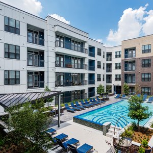 ONE PARK PLACE - 27 Photos & 36 Reviews - 1400 McKinney St, Houston, Texas - Apartments - Phone ...