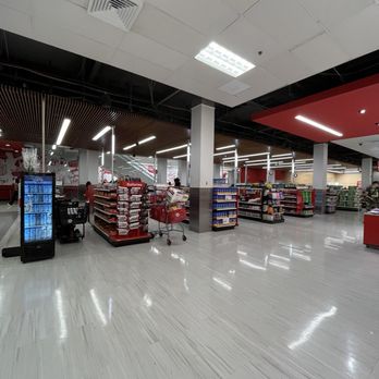 TARGET - Updated December 2025 - 489 Photos & 289 Reviews - 8801 Queens ...
