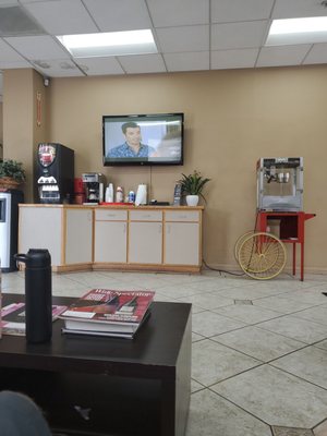 ACTION AUTO - 87 Photos & 485 Reviews 【9052 Walker St, Cypress ...