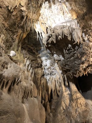 CRYSTAL GROTTOES CAVERNS - 65 Photos & 65 Reviews - Hiking - 19821 ...