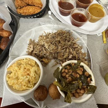 THE DIXIE PIG ROCK HILL - Updated July 2024 - 450 Photos & 748 Reviews ...