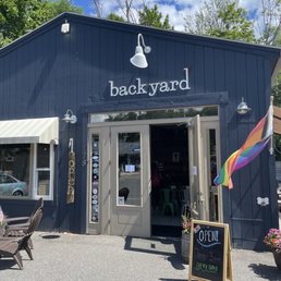 BACKYARD COFFEEHOUSE & EATERY - Updated July 2025 - 100 Photos & 192 Reviews - 178 Main St ...