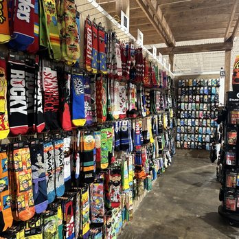 PAINTED TREE BOUTIQUE - Updated July 2025 - 284 Photos & 18 Reviews ...