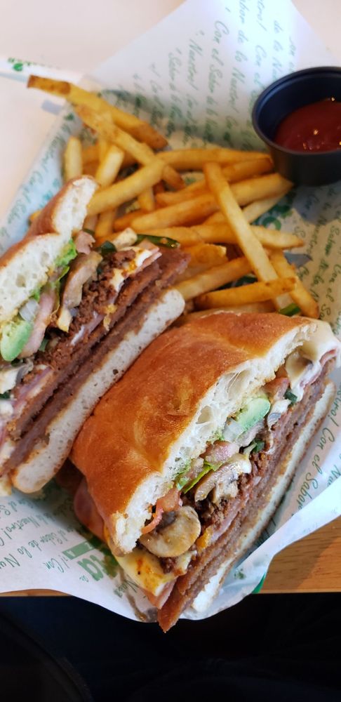 LA TORTA PLAZA - 12 Photos - Blvd. Salinas 10889, Tijuana, Baja ...