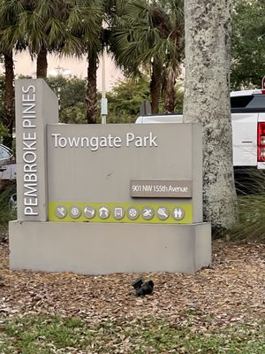 TOWNGATE PARK AND POOL - Updated January 2026 - 15 Photos - 901 NW ...