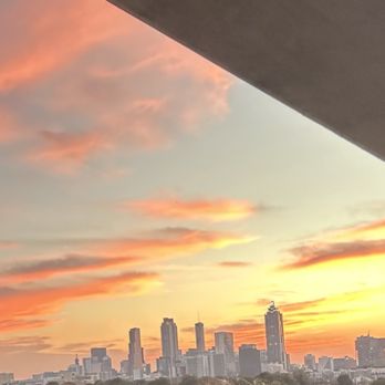 MOONLIGHT - Updated December 2024 - 35 Photos & 12 Reviews - 800 Rankin ...