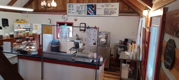 CUSTARD CABIN - Updated November 2025 - 58 Reviews & 25 Photos - 5751 ...