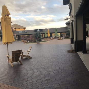 OUTLETS AT CASTLE ROCK - 138 Photos & 214 Reviews - 5050 Factory Shops ...