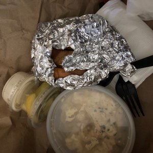 FISHBONE SEAFOOD - 72 Photos & 104 Reviews - 162 E Compton Blvd ...