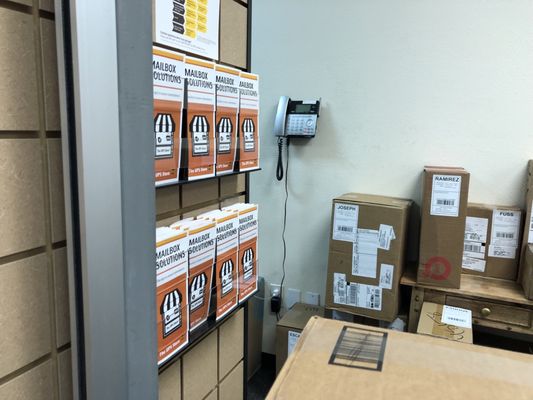 THE UPS STORE - Updated January 2025 - 44 Photos & 73 Reviews - 3756 W ...