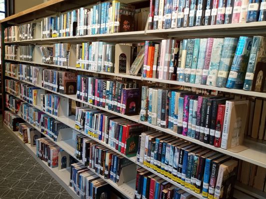 HALL MEMORIAL LIBRARY - Updated January 2026 - 78 Photos - 93 Main St ...