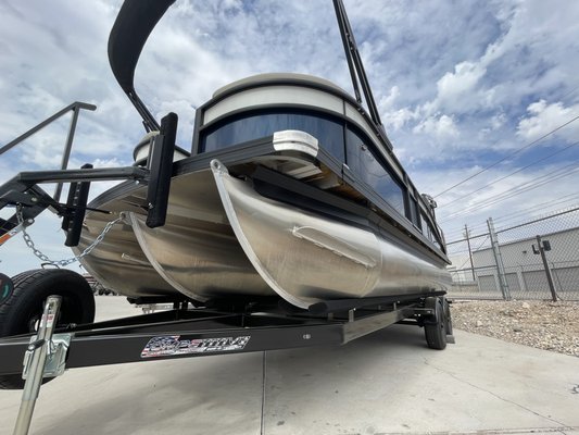 COMPETITIVE TRAILERS - Updated January 2026 - 8832 Ramona St ...