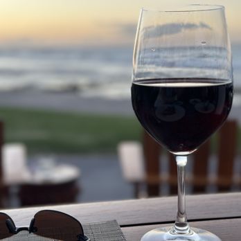 BEACH TREE RESTAURANT BAR AND LOUNGE - Updated December 2025 - 635 ...