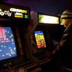 Level Up Arcade - 53 Photos & 97 Reviews - Arcades - 1290 Oak St ...