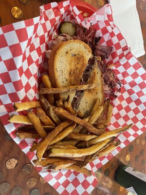 THE PARSHALL INN - Updated August 2025 - 19 Photos & 32 Reviews - 146 ...