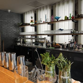 BRADDOCK PUBLIC HOUSE - Updated October 2025 - 84 Photos & 28 Reviews ...