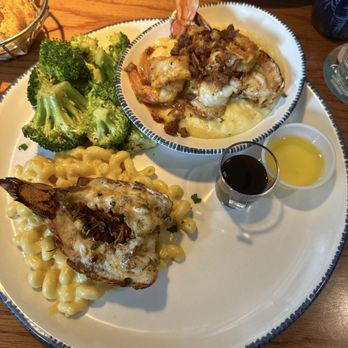 RED LOBSTER - Updated November 2025 - 75 Photos & 134 Reviews - 11 W ...
