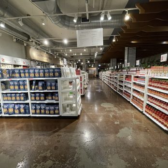 EATALY CHICAGO - Updated October 2024 - 9743 Photos & 4489 Reviews - 43 ...