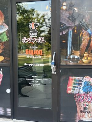SIDS GARAGE - Updated October 2025 - 40 Photos & 25 Reviews - 3035 East ...