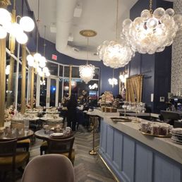 LITTLE HEN - Updated September 2025 - 338 Photos & 106 Reviews - 155 ...