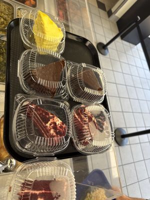 ROYAL RANCH HOUSE - Updated November 2025 - 31 Photos & 10 Reviews ...