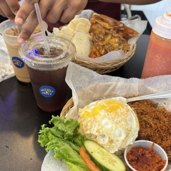 GRIDDLE AND RICE - Updated January 2026 - 91 Photos & 25 Reviews - 2151 ...